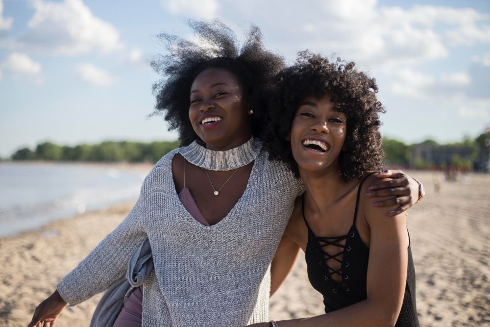 How Should You Navigate Polyamorous Dating? | Style Vanity | Asian ...