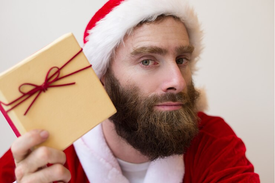 5 Secret Santa Gift Ideas For Your Coworkers 5 Secret Santa Gift Ideas For Your Coworkers
